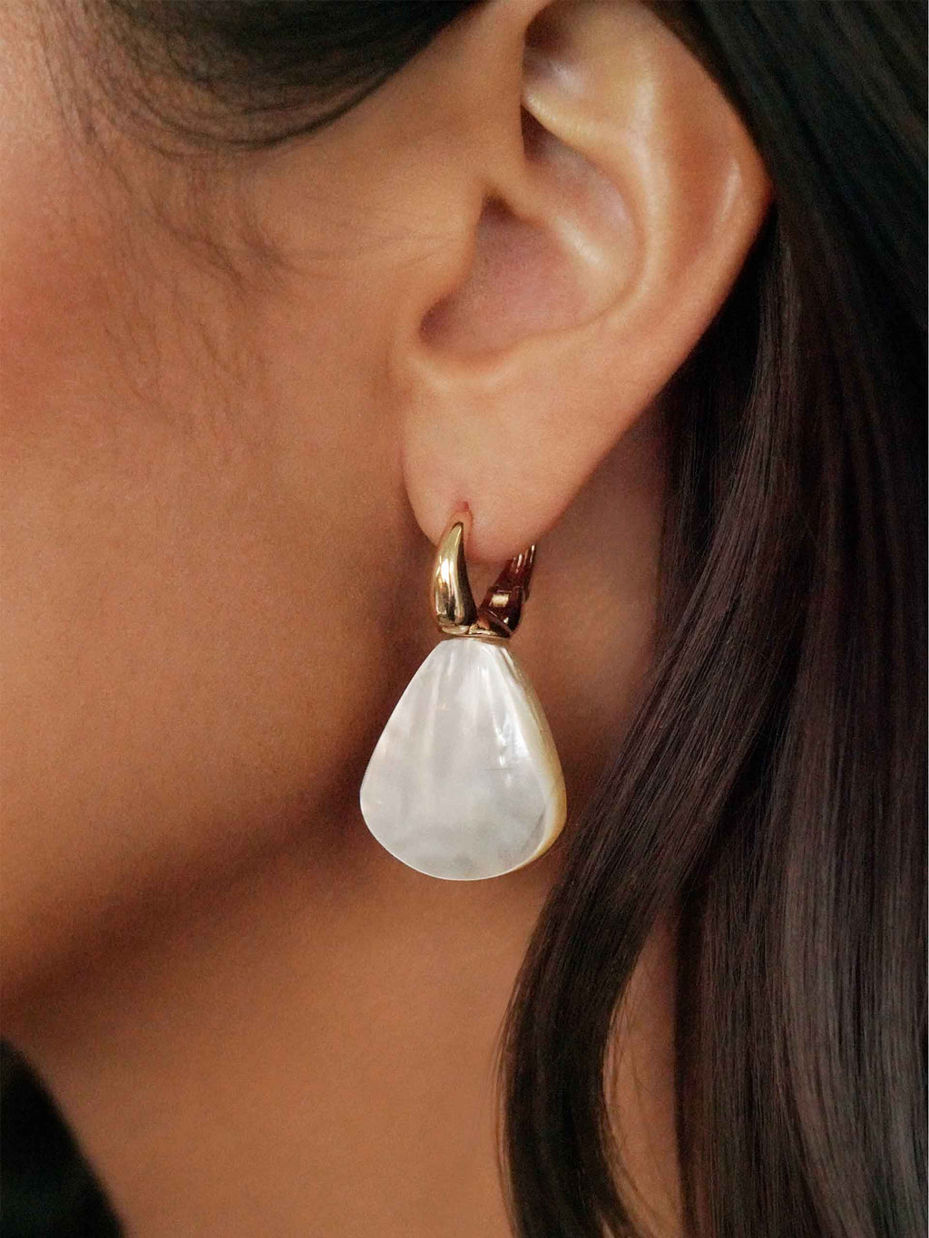 Sun-Kissed Pearl Earrings | Lady Black Tie