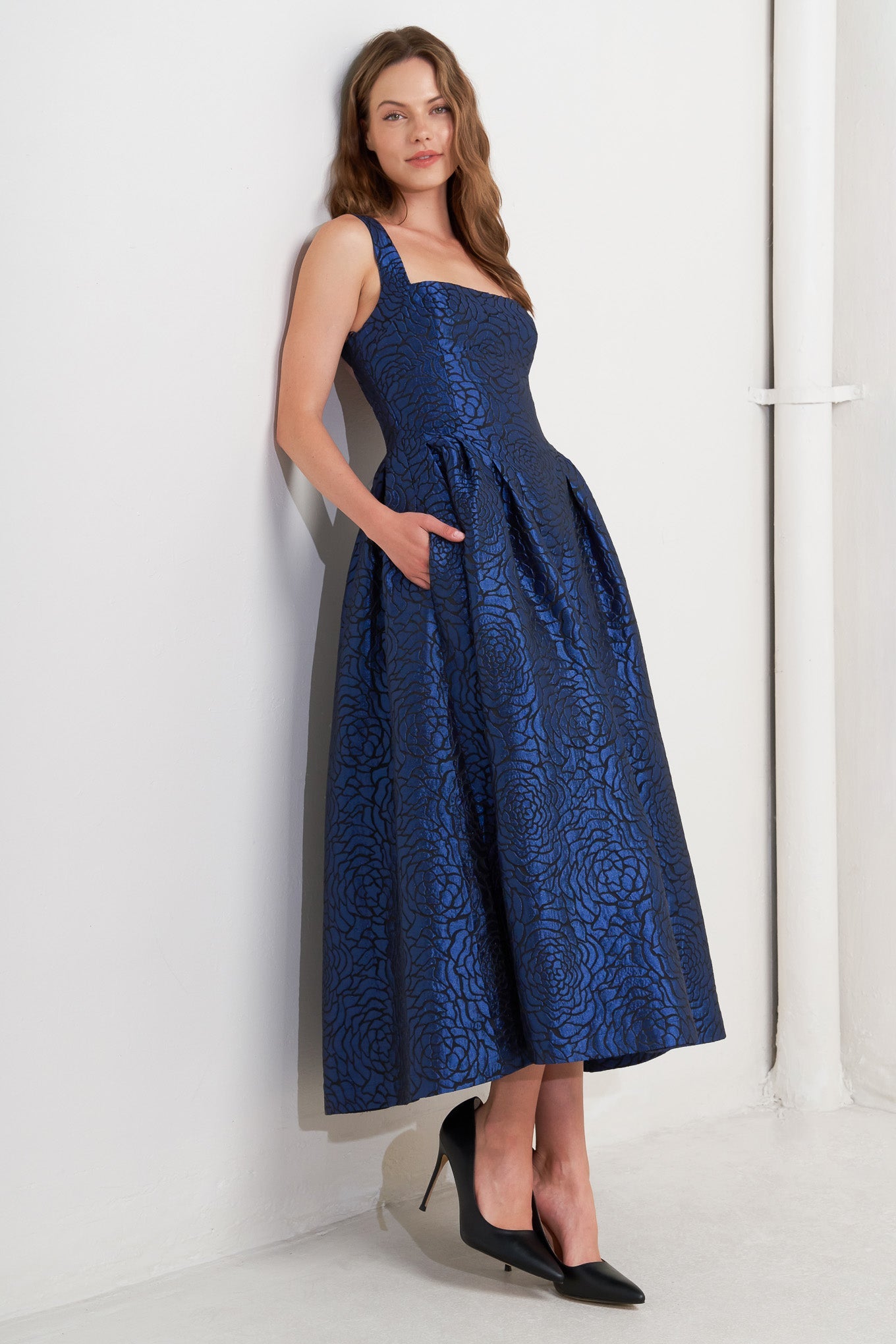 Shop Elegant Blue Dresses Collection | Lady Black Tie